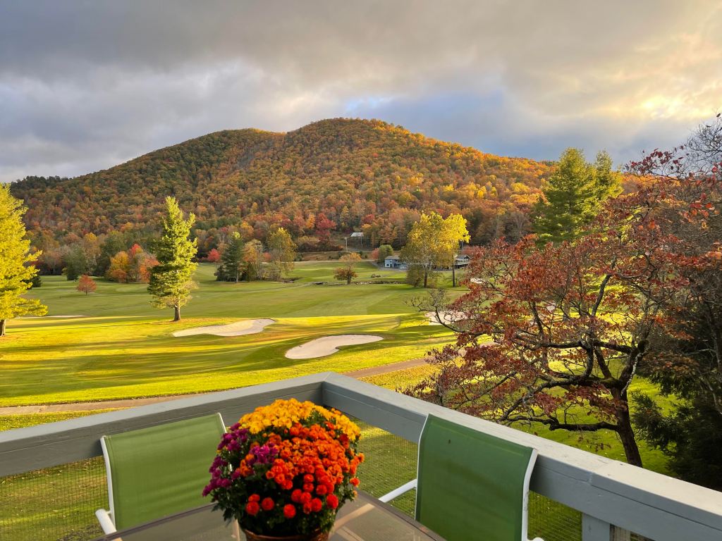 Stay and Play - Mt. Mitchell Golf Course